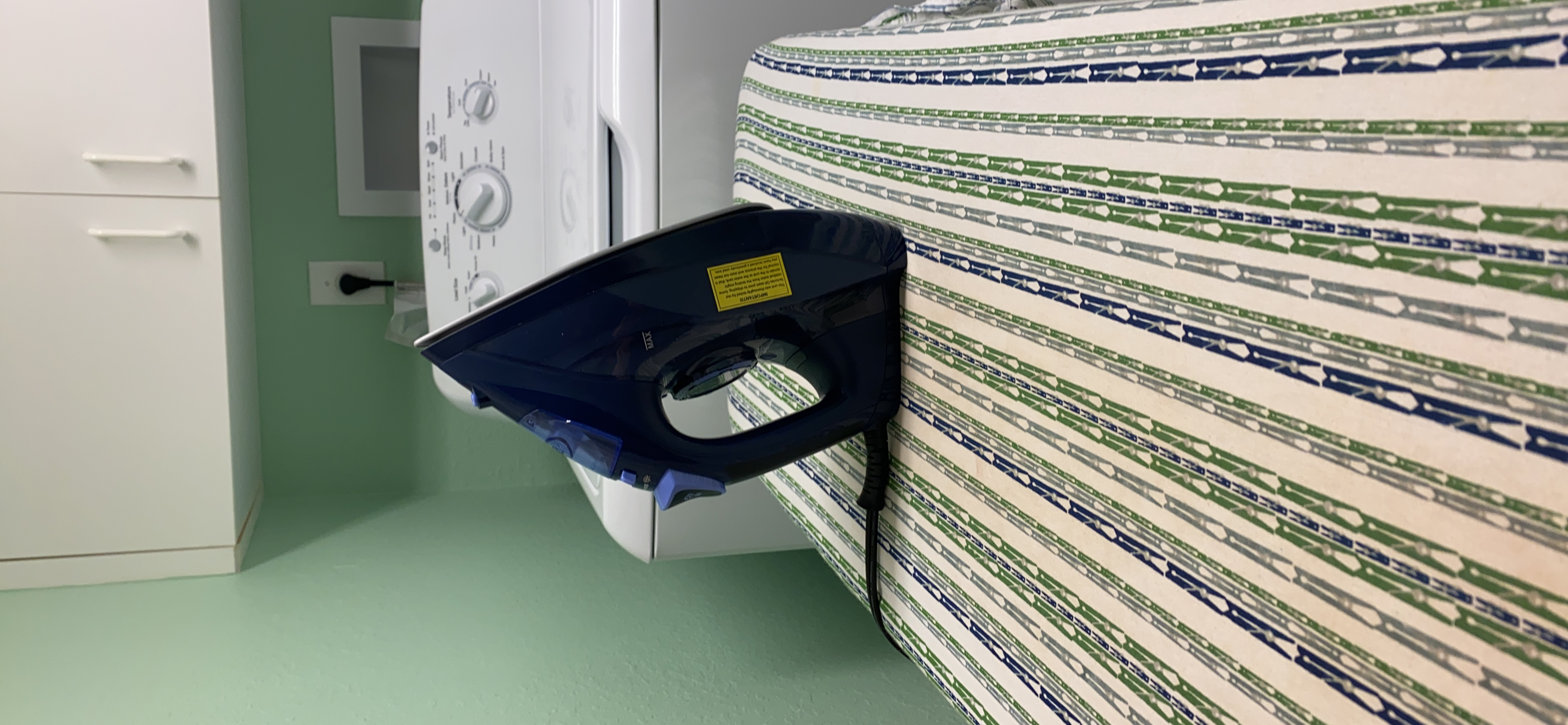 Beautural Steamers, Irons, and Fabric Shavers | Official Website